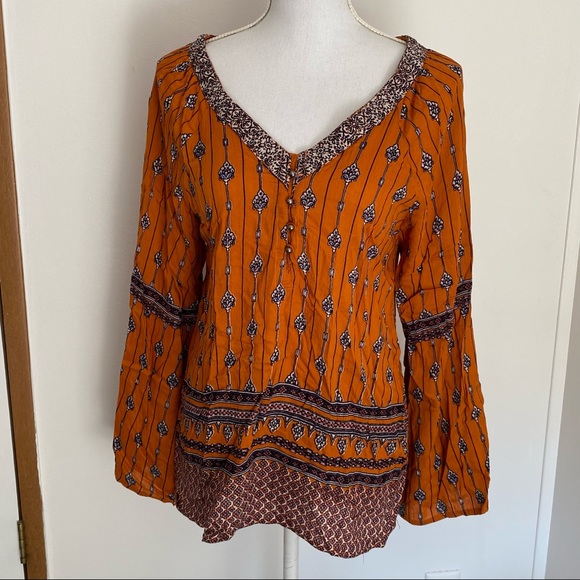 Angie | Tops | Angie Top | Poshmark